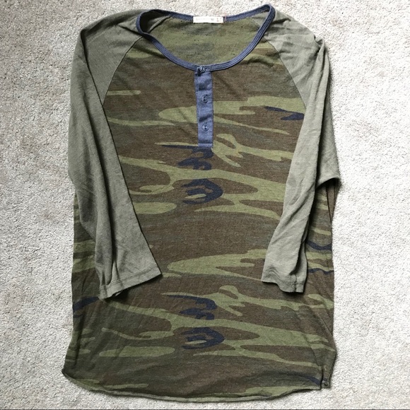 Alternative Apparel | Shirts | Mens Alternative Apparel Camo 34 Sleeve ...